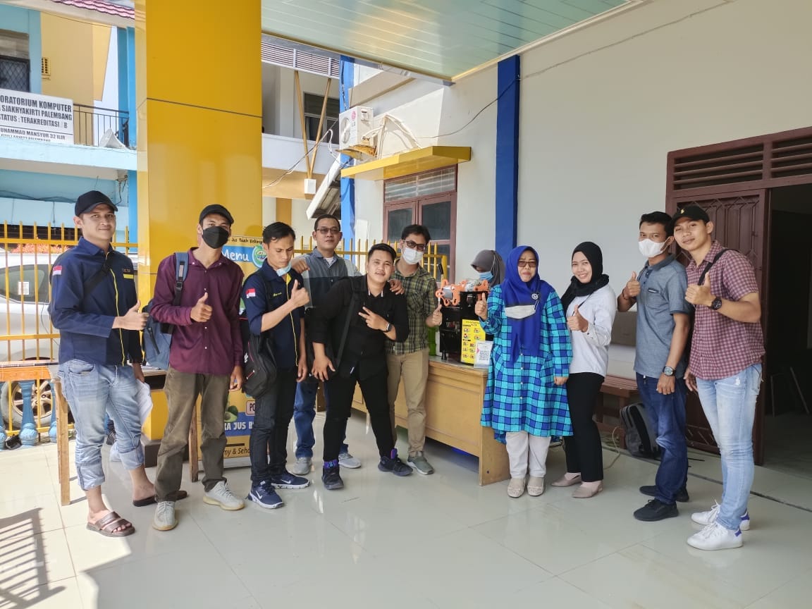 Kopma Unisti – Kopma Unisti